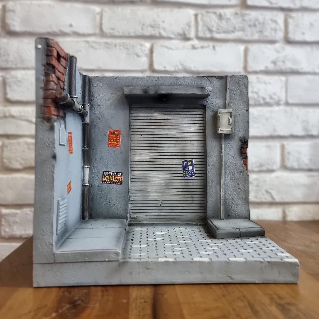 MMMTOYS M2105 - 1/12 Scale Roller Shutter Door Diorama (dio) Marvel Legends, SHFiguarts, SHF ...