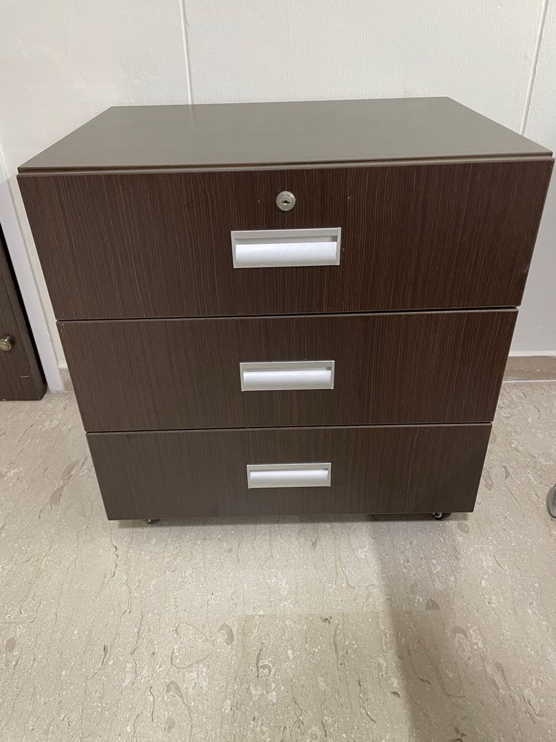 Solid built Movable Chest Of Drawers, Furniture & Home Living ...