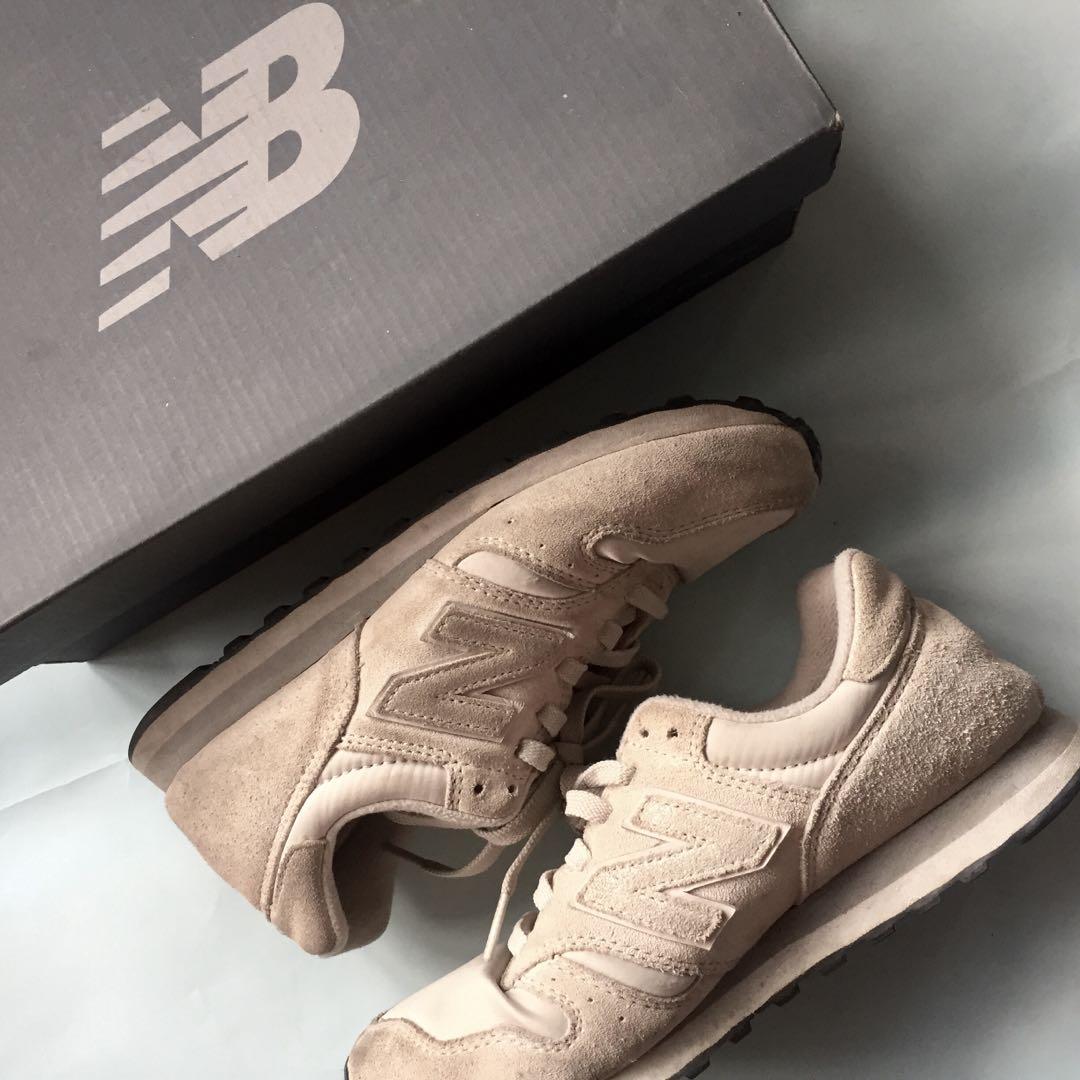 New Balance Classic Traditionnels, Women's Fashion, Footwear, Sneakers ...