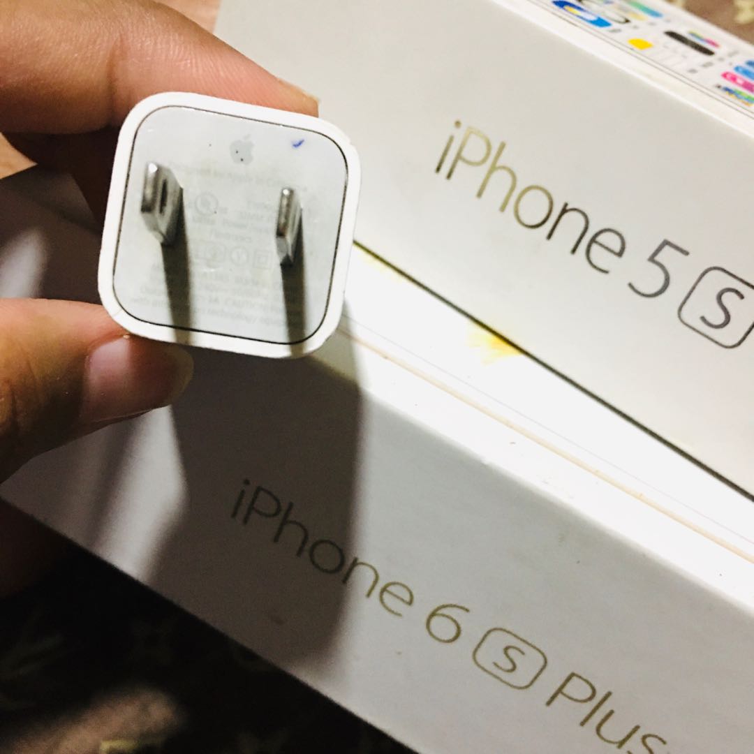 ORIGINAL APPLE ADAPTER, Mobile Phones & Gadgets, Mobile & Gadget ...