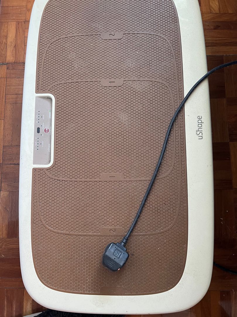Osim U shape, Health & Nutrition, Massage Devices on Carousell