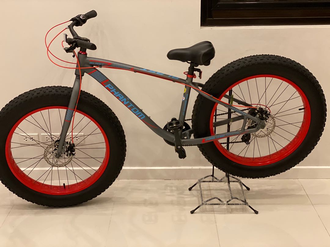 Phantom Fat Bike, Sports Equipment, Bicycles & Parts, Bicycles on Carousell