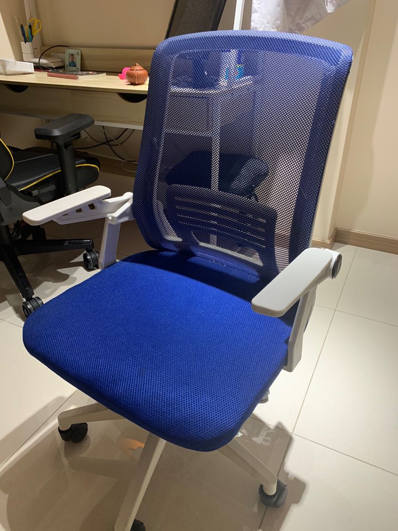 Premium office chair, Furniture & Home Living, Furniture, Tables & Sets ...