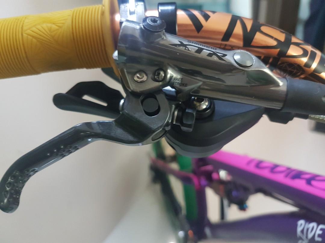 Shimano XTR Right Lever/MC with Caliper BL M9020, Sports Equipment ...