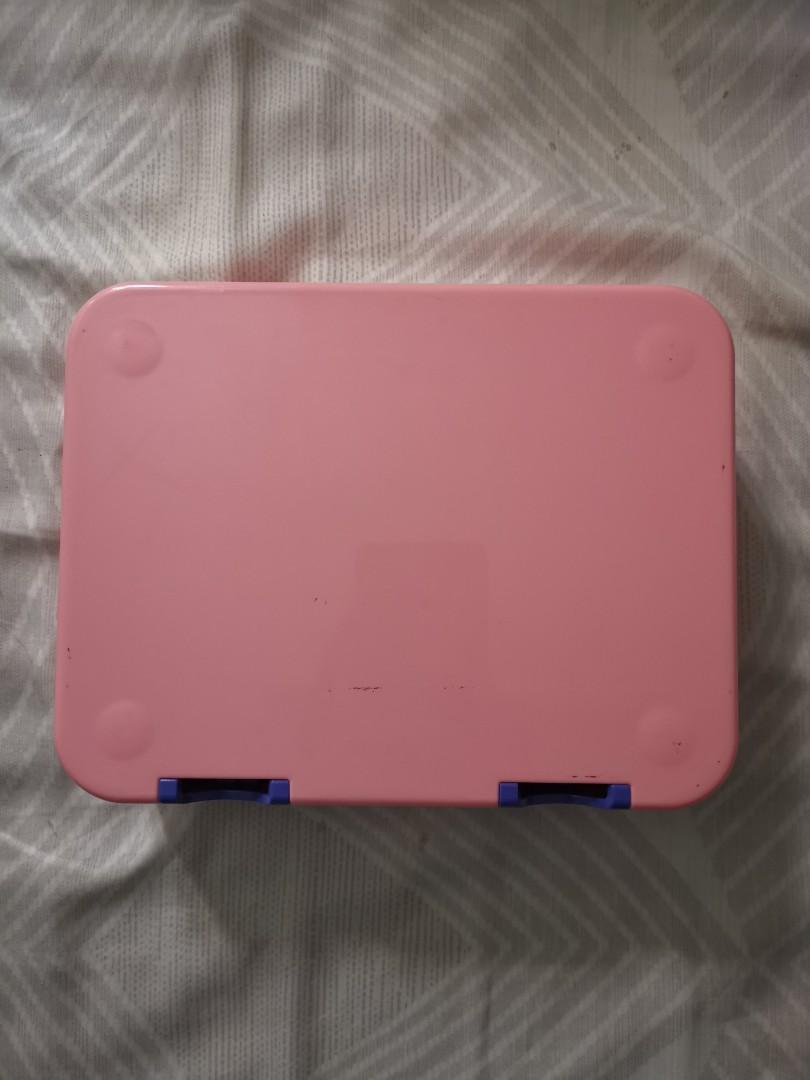 Smiggle bento box (LARGE), Babies & Kids, Nursing & Feeding on Carousell