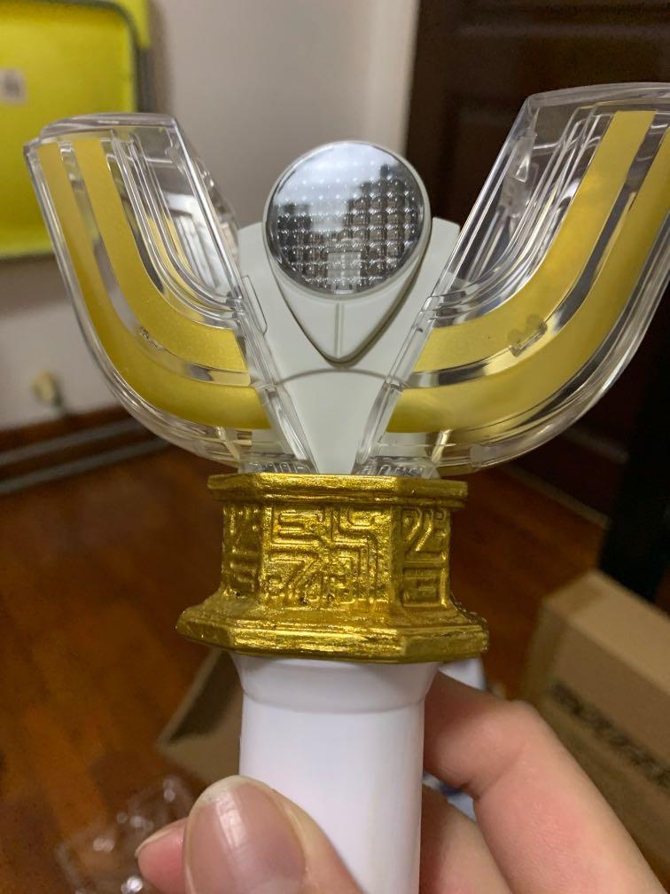Ultraman tiga spark lens 25th (repaint) with tiga light figurine ...