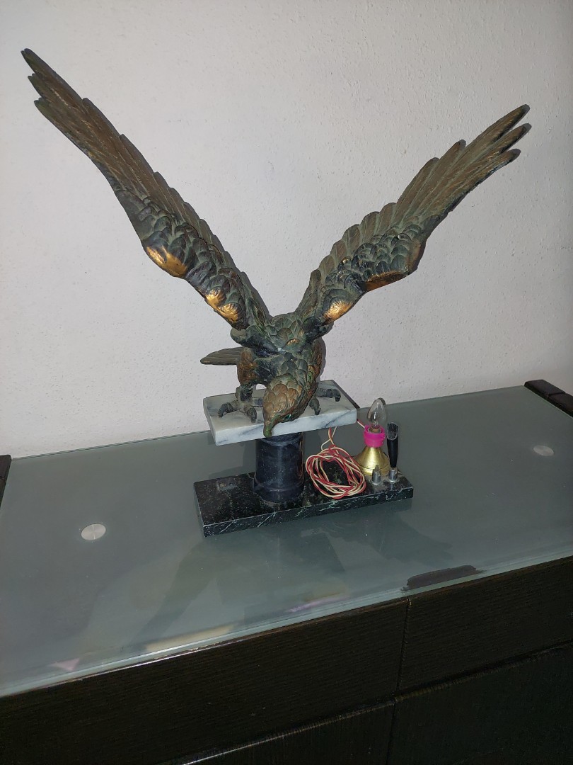 Vintage 16.5 inches - Eagle lighting Statue - Light isn't working ...