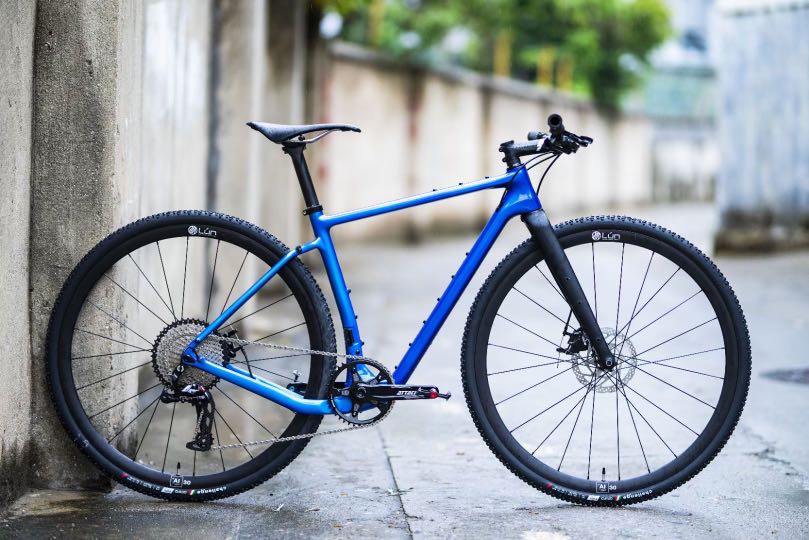Winspace G2 Gravel Roadbike 銀貝斯g2越野礫石碟剎碳纖維公路單車, 運動產品, 單車及配件, 單車 - Carousell