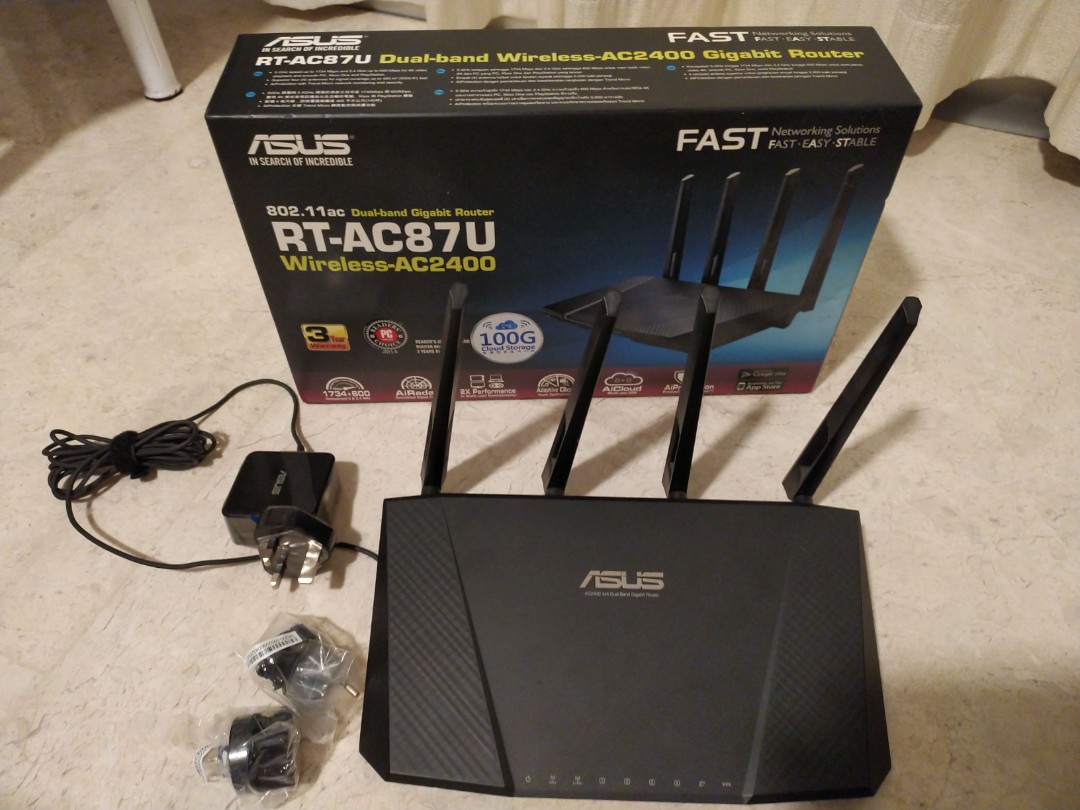 ASUS RT-AC87U AC2400 Dual band gigabit WiFi router with original box ...
