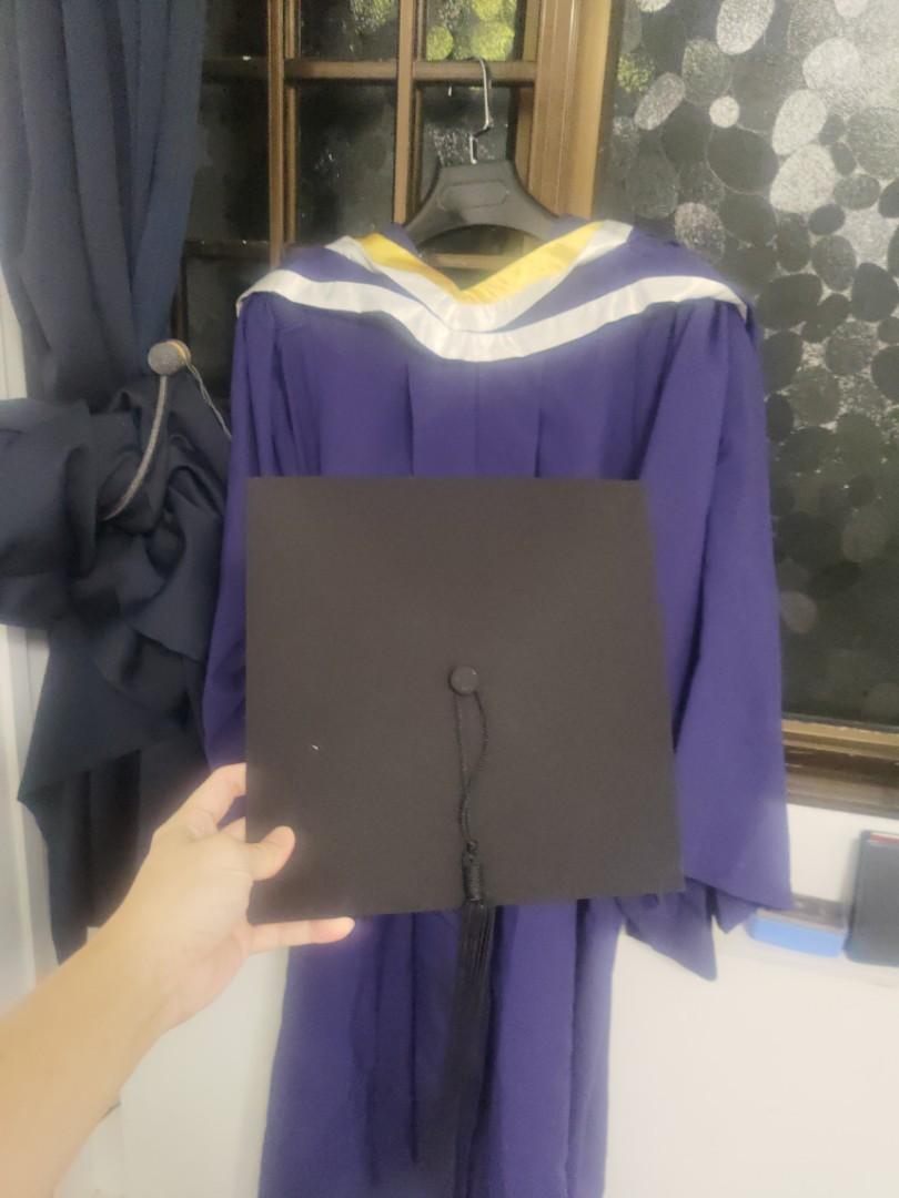 Bachelors of Engineering Graduation Gown - NUS, Men's Fashion, Coats ...