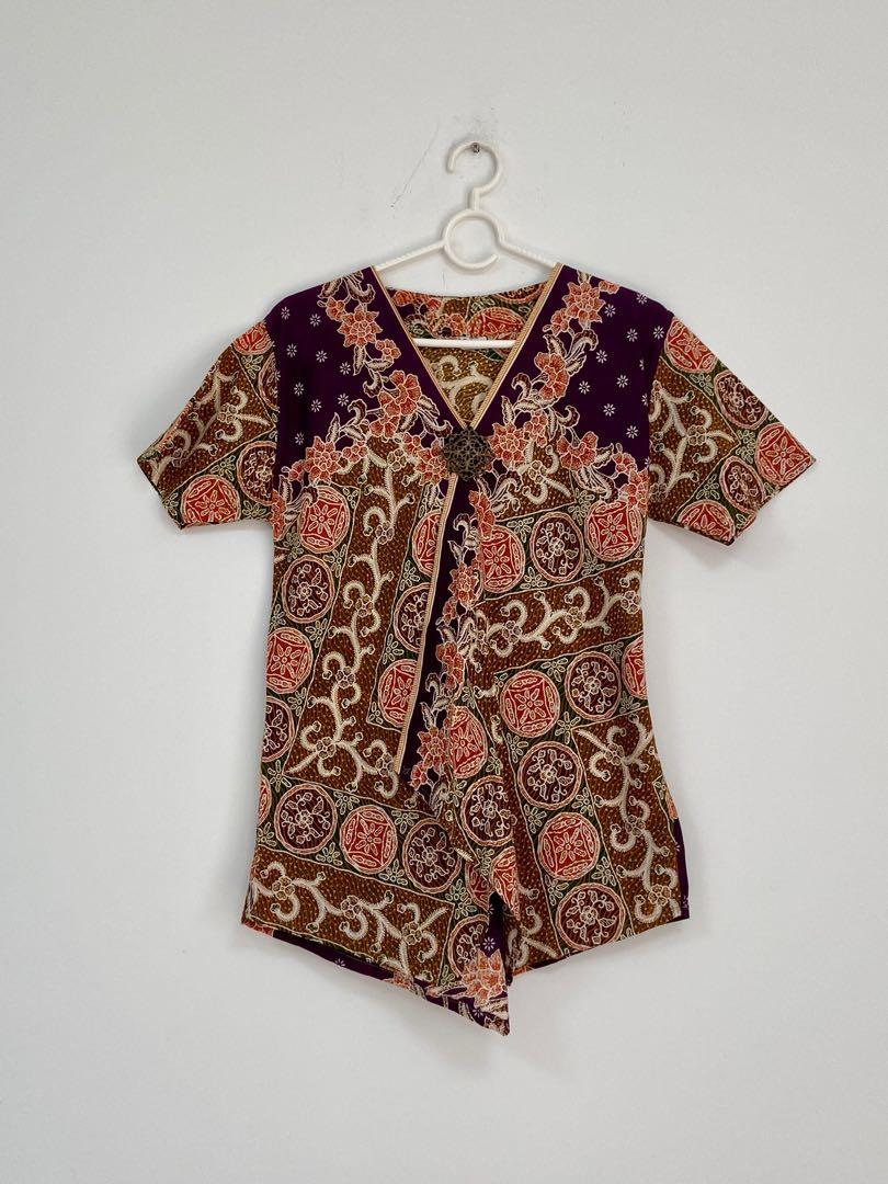 Batik Shirt Flower Pattern Batik Woman Shirt Maroon Colour Flower and ...
