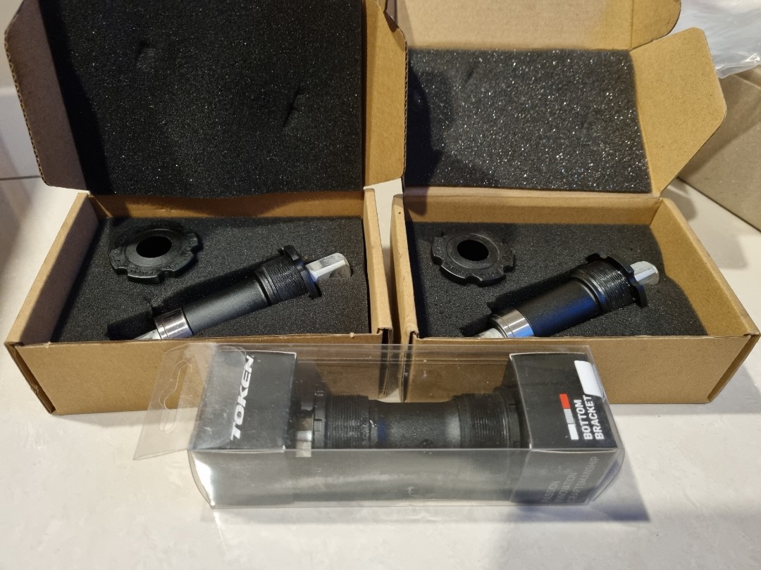 Brompton Bottom Bracket, Sports Equipment, Bicycles & Parts, Parts ...