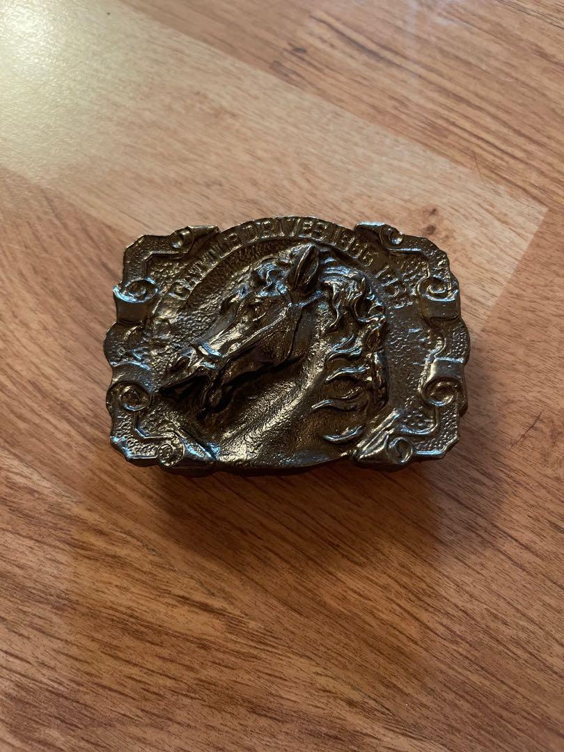 Cast iron cast iron belt buckle with horse symbol, Men's Fashion ...