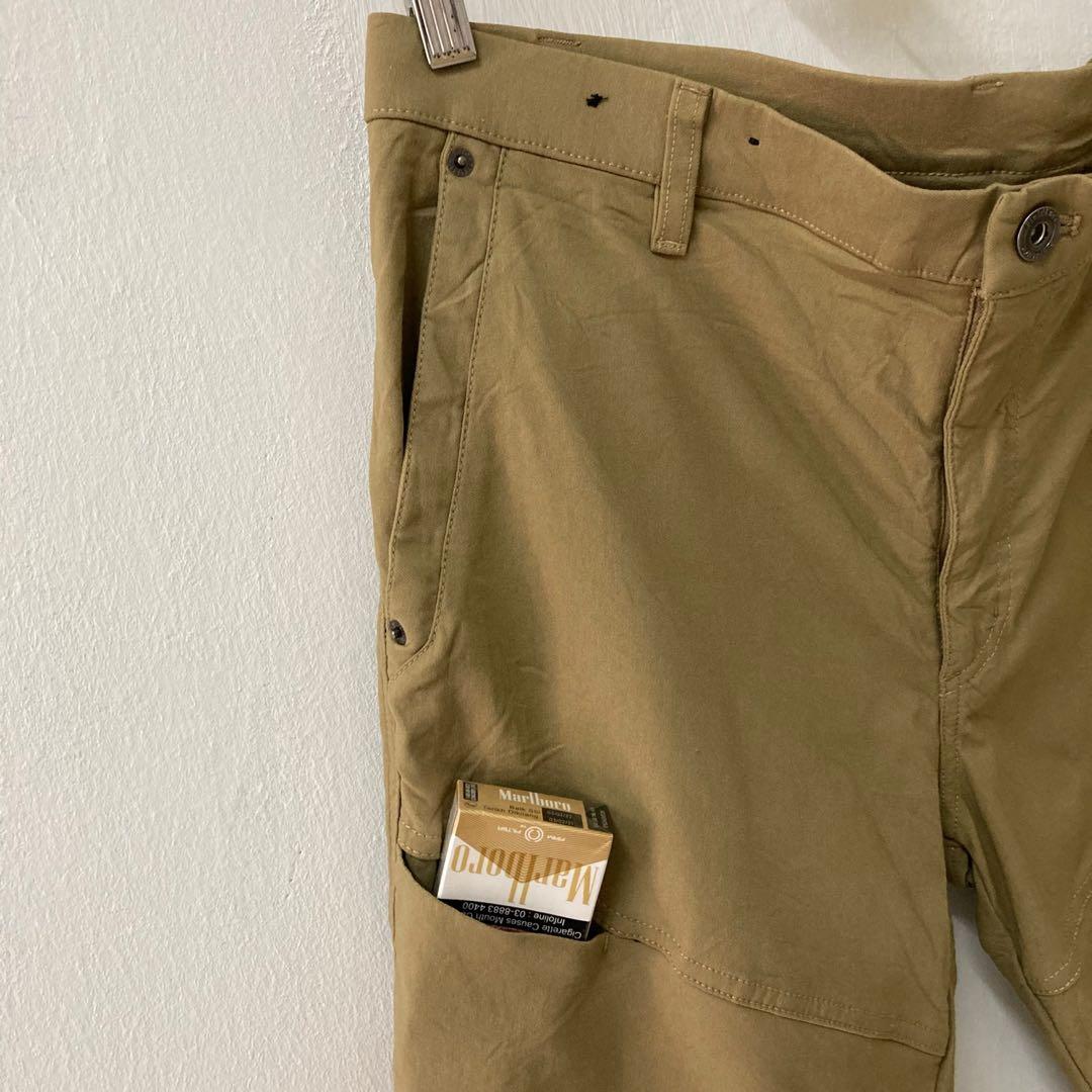 Field core stretchtable pants, Men's Fashion, Bottoms on Carousell