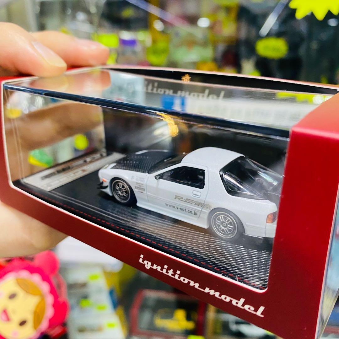 Ignition Model 1:64 Die-cast Model IG2493 Mazda RX-7 FC3S RE Amemiya Pearl White IG 萬事得 雨宮 RX7 ...