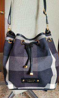 Japan blue label classic office bag, Women's Fashion, Bags & Wallets ...