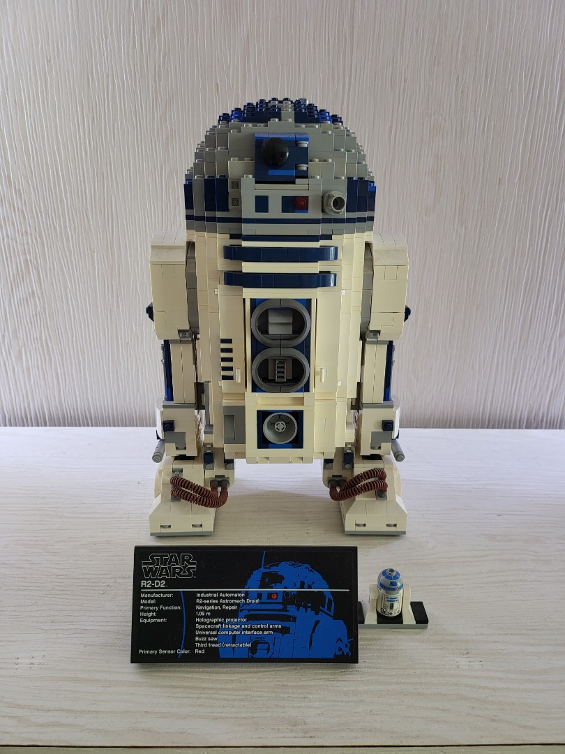 Lego 10225 R2D2, Hobbies & Toys, Toys & Games on Carousell