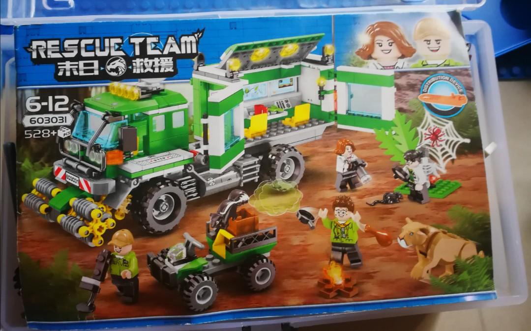 Lego rescue team truck, Hobbies & Toys, Toys & Games on Carousell