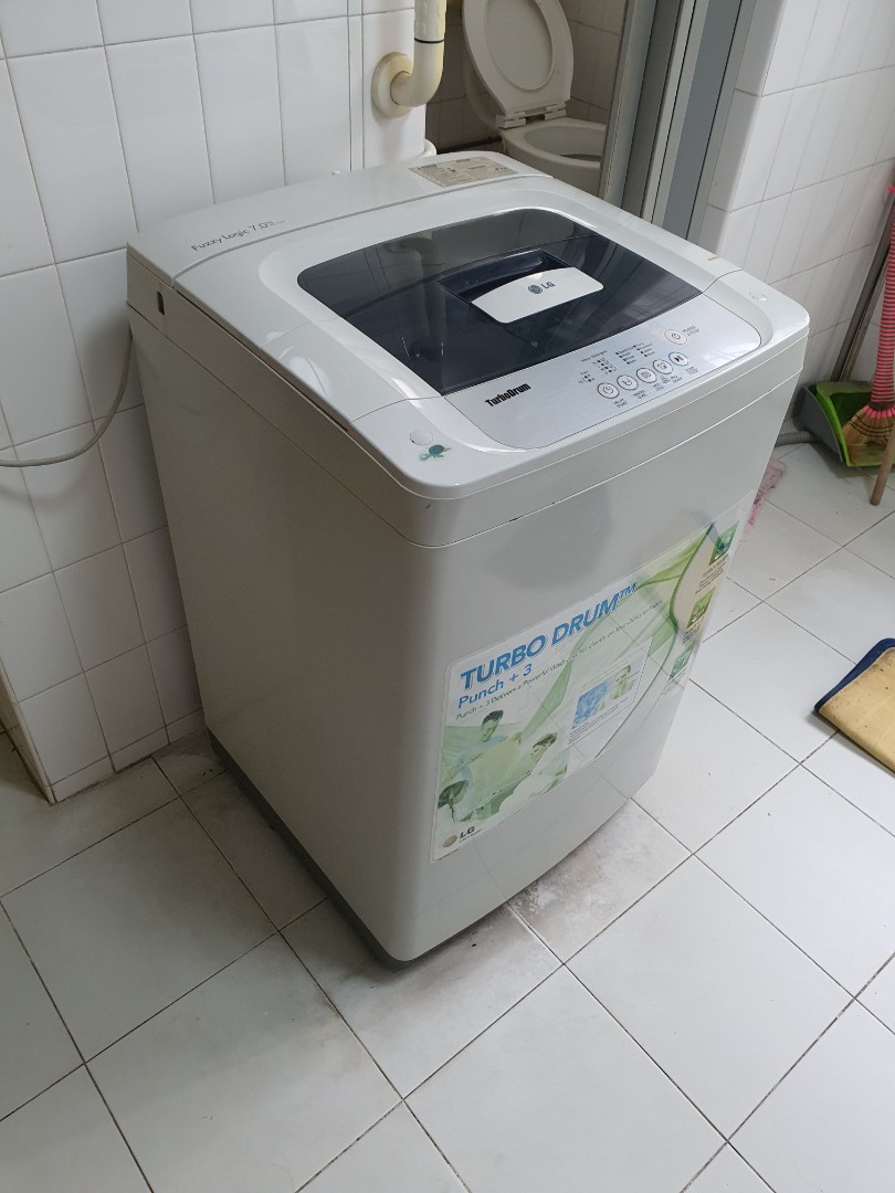 LG Fuzzy Logic 7.0kg washing machine, TV & Home Appliances, Washing ...