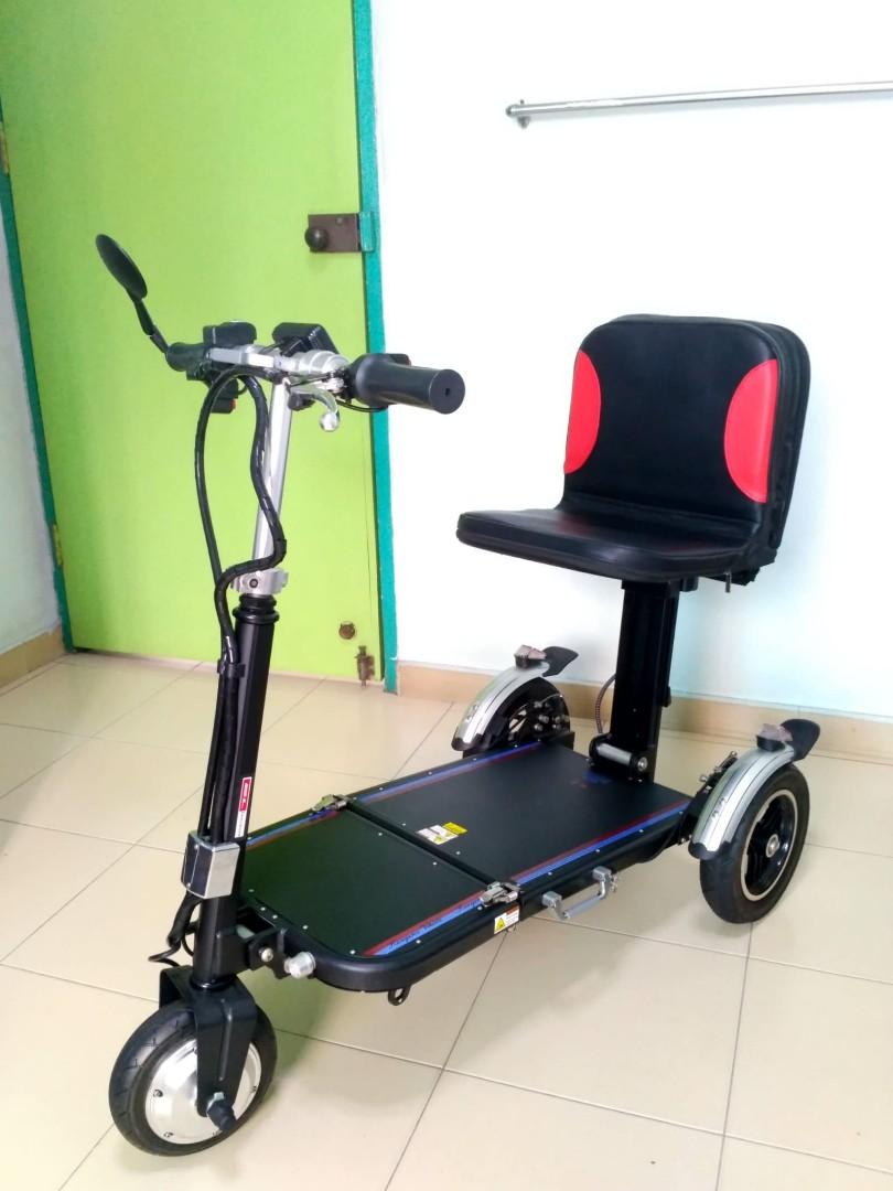*Like new* 3 wheel foldable PMD e-scooter, Sports Equipment, PMDs, E ...