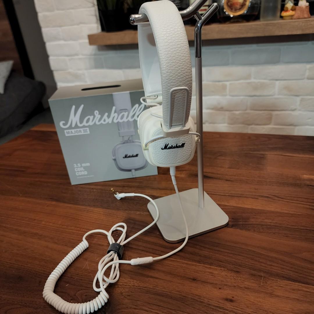 Marshall Major III 3.5mm Coil Cord Headphones & Ugreen Headphone Stand ...