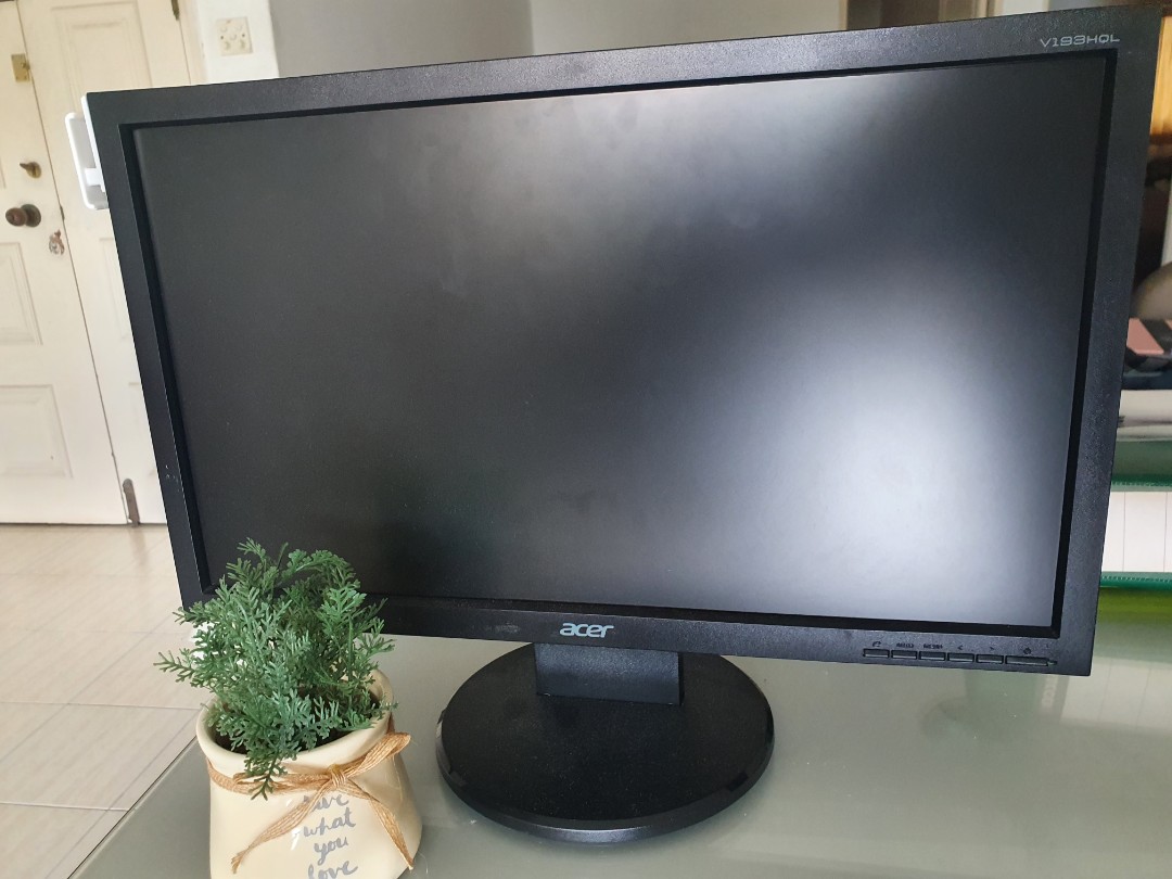 Monitor and Keyboard, Computers & Tech, Desktops on Carousell