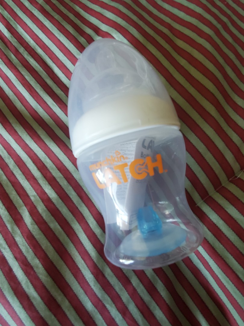 Munchkin latch milk bottle, Babies & Kids, Nursing & Feeding ...