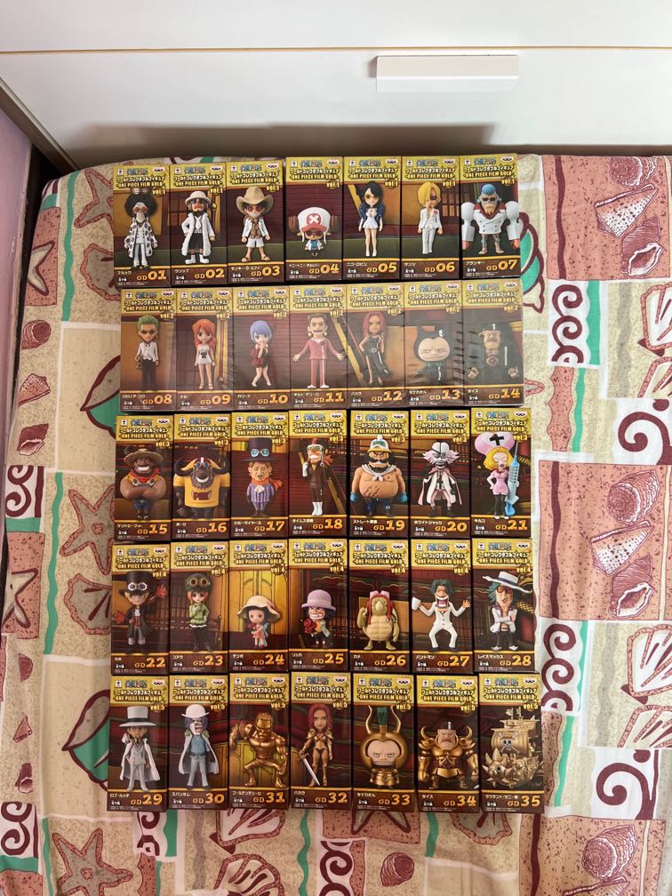 one piece wcf gold full set, Hobbies & Toys, Toys & Games on Carousell