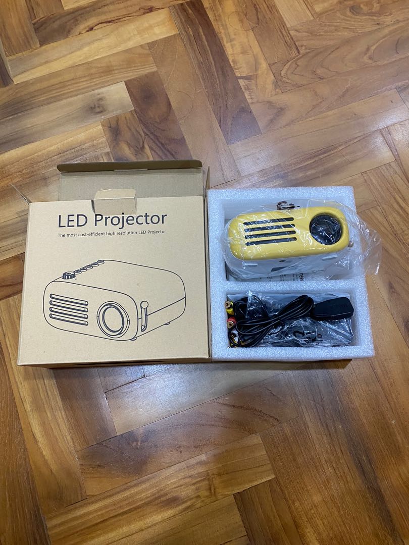 Mirascreen and Projector, TV & Home Appliances, TV & Entertainment ...