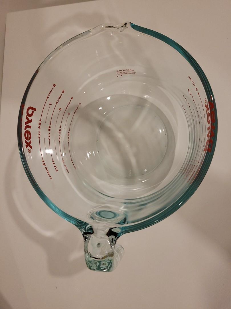 Pyrex measuring jug 2 Liters, TV & Home Appliances, Kitchen Appliances ...