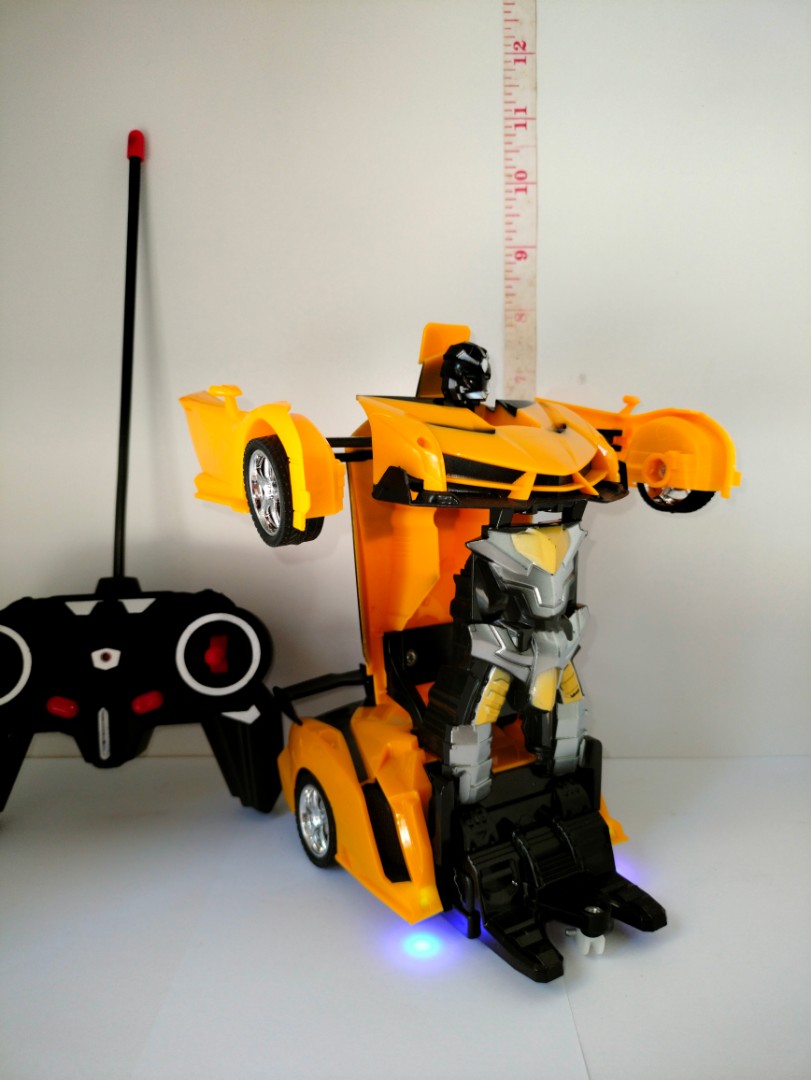 rc car transforming robot, Hobbies & Toys, Toys & Games on Carousell