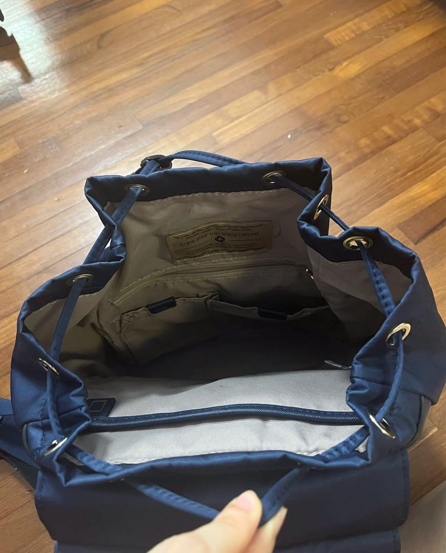 Samsonite Navy blue backpack, Women's Fashion, Bags & Wallets ...