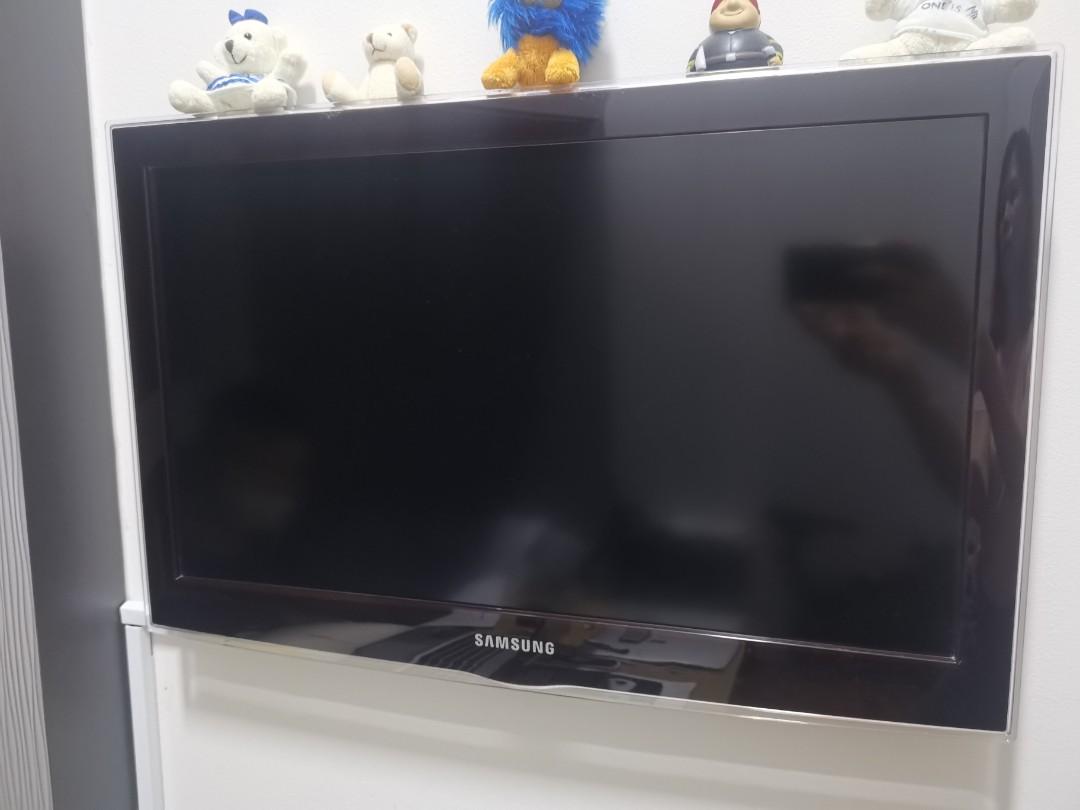 Samsung TV 26inch, TV & Home Appliances, TV & Entertainment, TV on ...