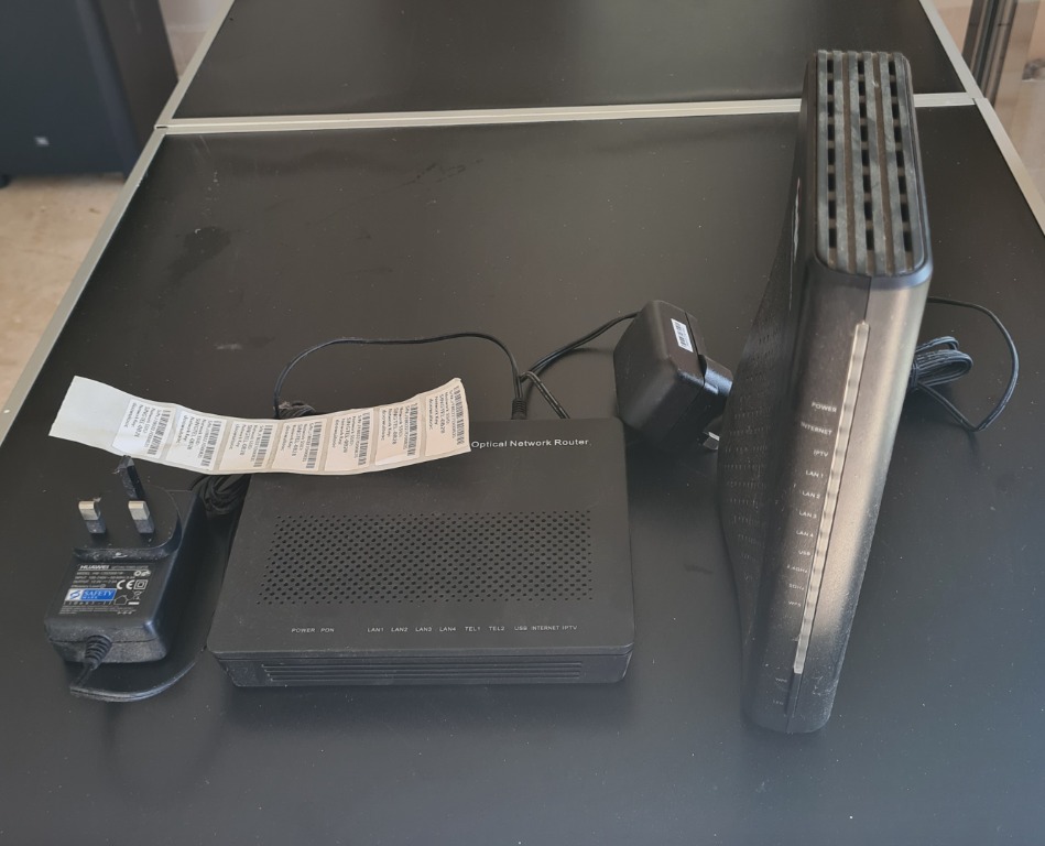 Singtel router and modem, TV & Home Appliances, TV & Entertainment ...