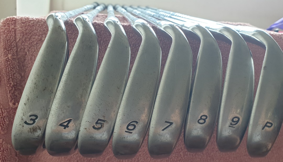 TaylorMade R7 Irons., Sports Equipment, Sports & Games, Golf on Carousell