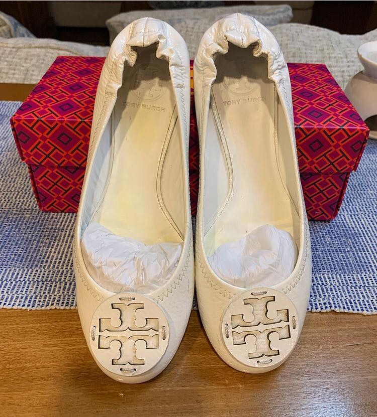 Tory Burch Reva, Women's Fashion, Footwear, Flats & Sandals on Carousell