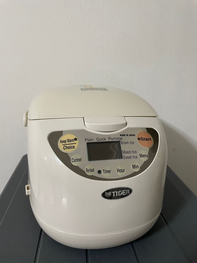 Used rice cooker - Tiger, TV & Home Appliances, Kitchen Appliances ...
