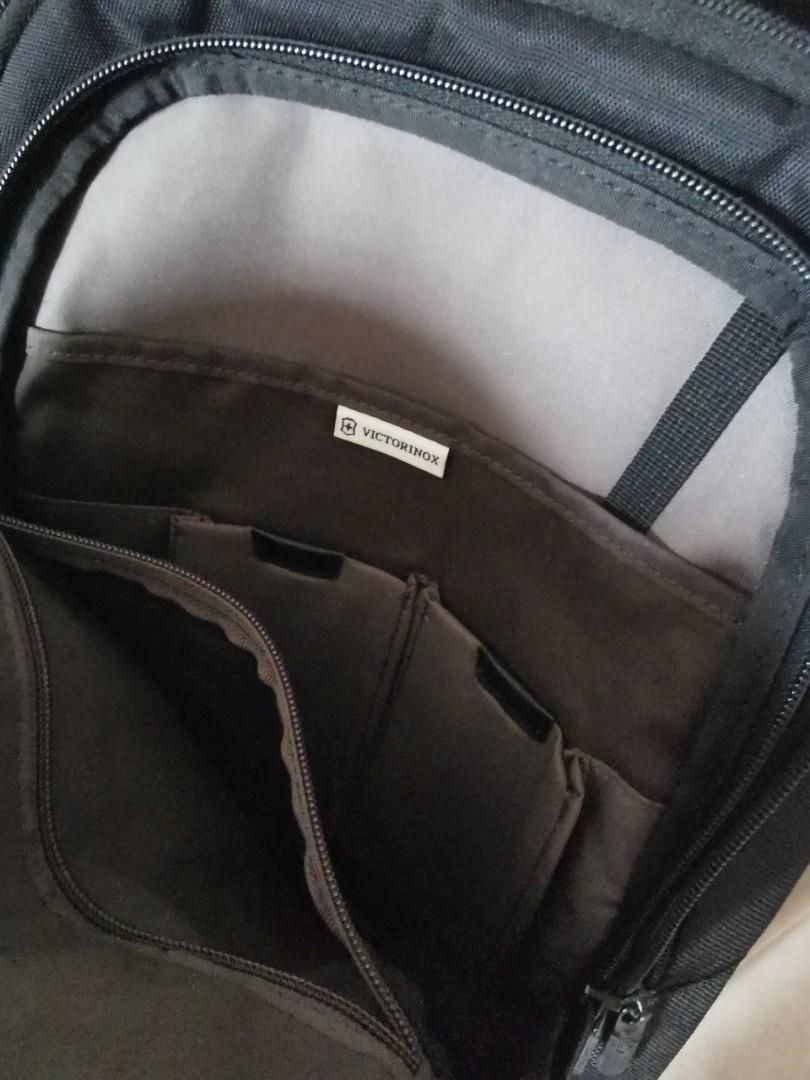 Victorinox Computer Bag, Men's Fashion, Bags, Backpacks on Carousell