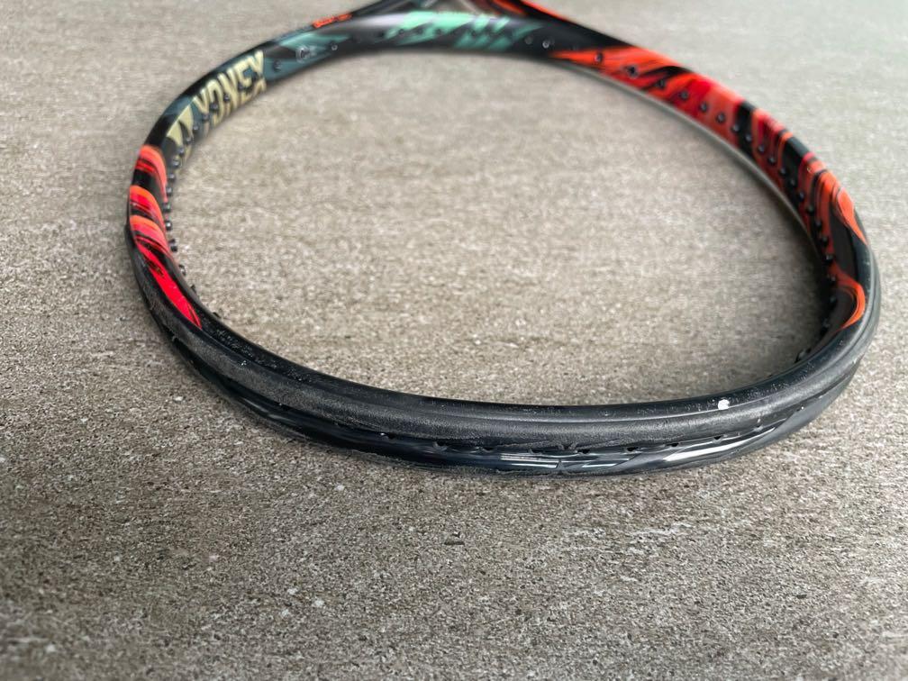 Yonex Vcore duelG 310g 97inch, Sports Equipment, Sports & Games, Racket ...