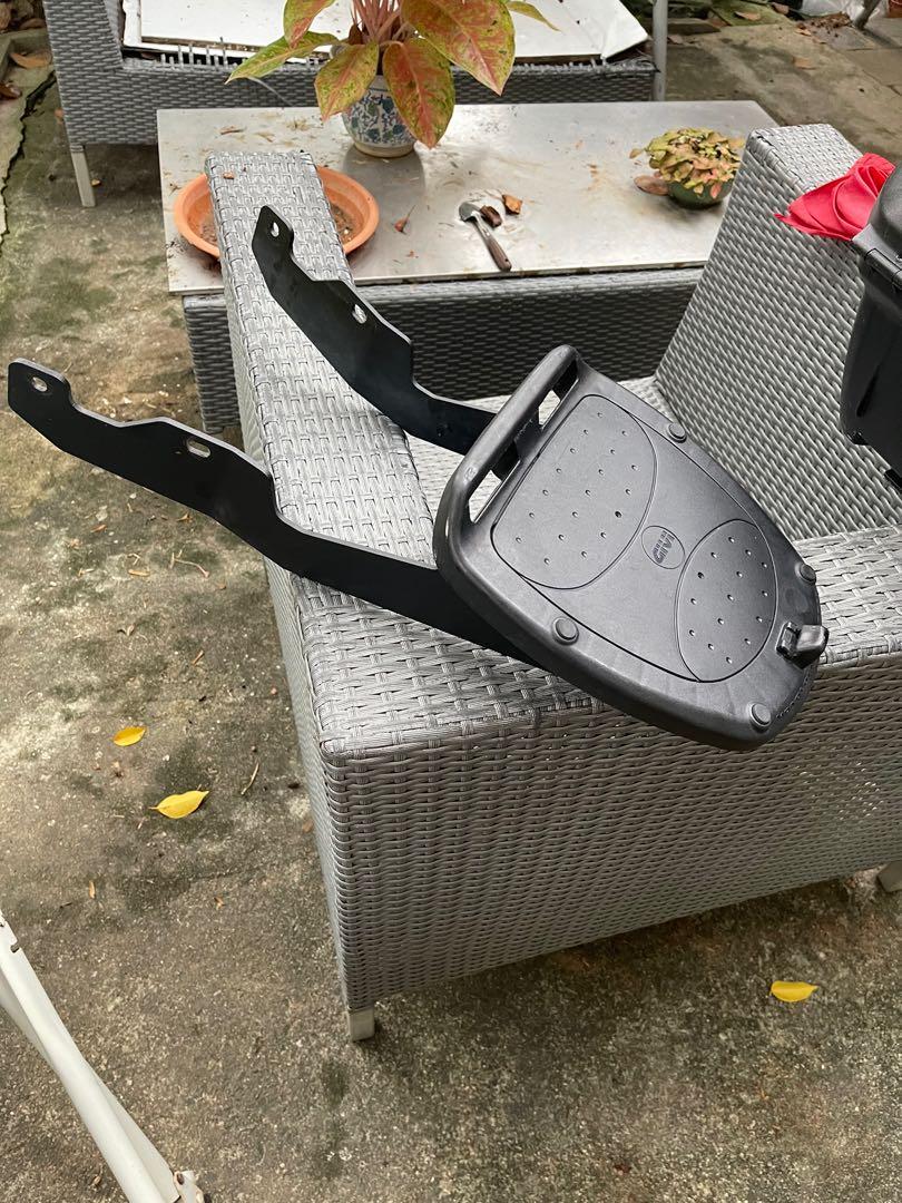 Givi Top box rack, Motorcycles, Motorcycle Accessories on Carousell