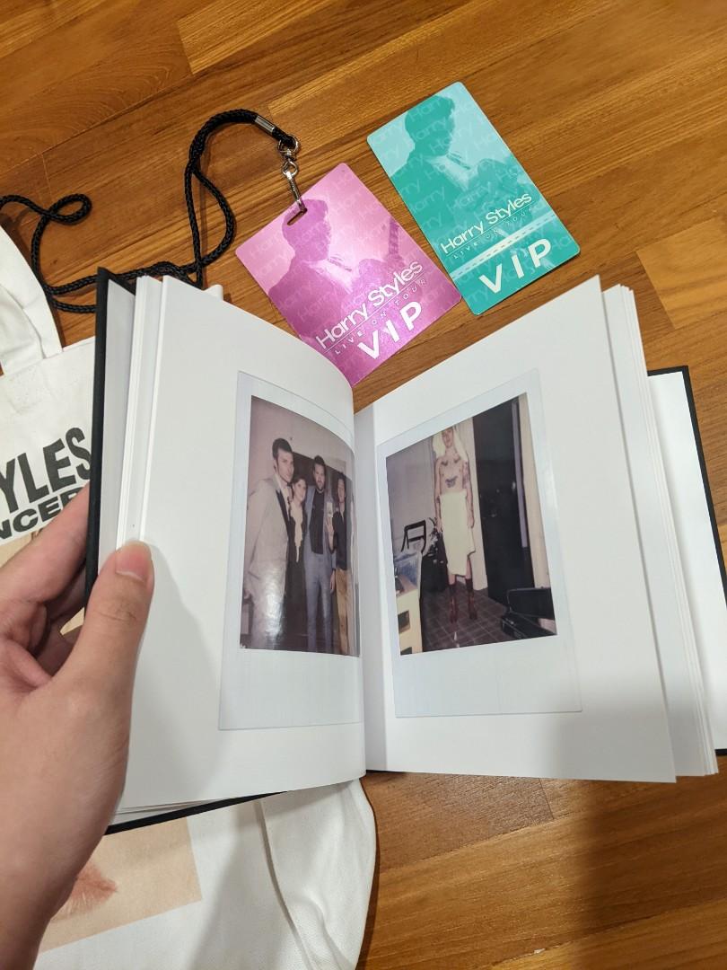 Harry Styles Official Concert Merch VIP (Totebag, Photobook, VIP Pass ...