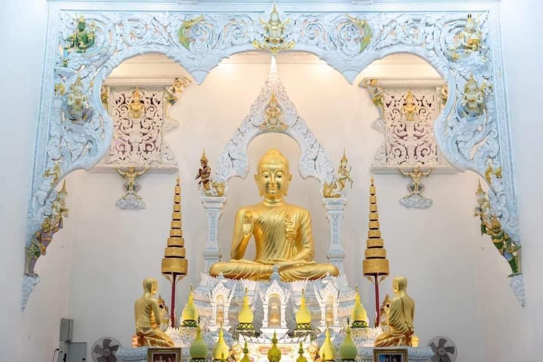 Luong Phor Chao Khun Rak Analayo Birthday Jumbo Locket, Hobbies & Toys ...