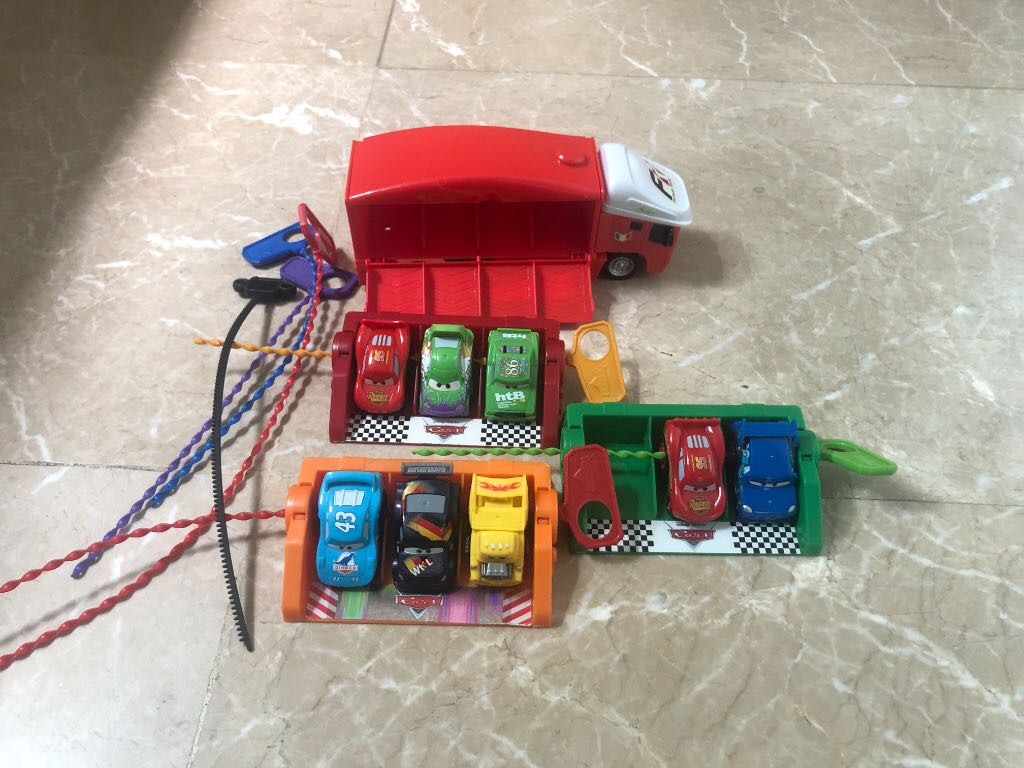 Mattel Disney Pixar CARS Series Toy with wheel spinner, Hobbies & Toys ...