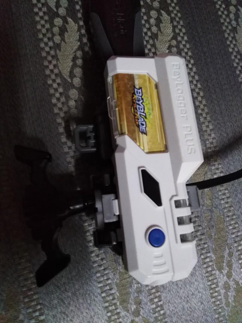 Offer Ori Japan tomy Beyblade launcher with beylogger plus set on Carousell