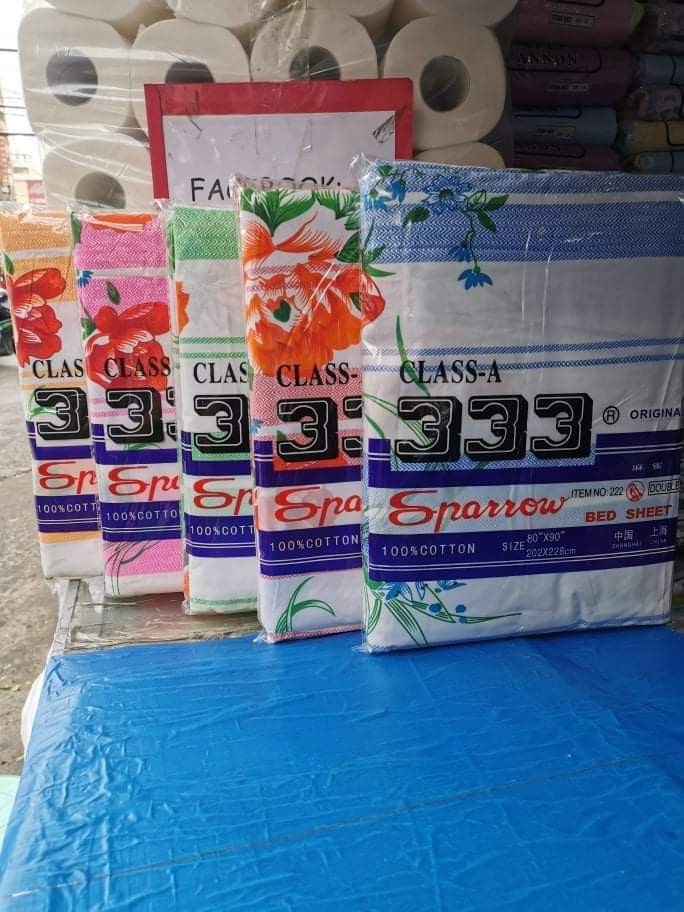 Original 333 blanket on Carousell