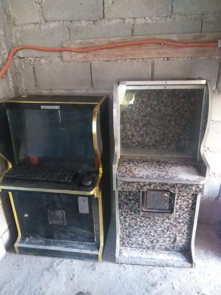 Pisonet and pisonet box, Computers & Tech, Desktops on Carousell