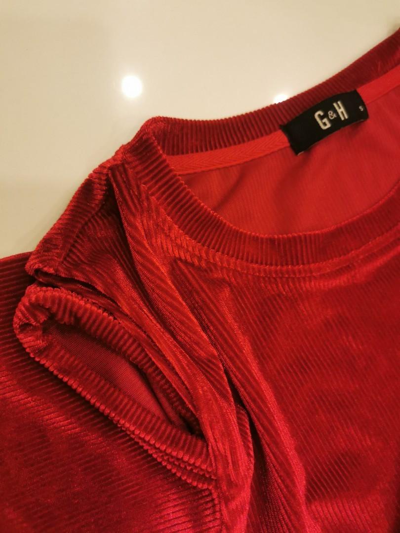 Red Velvet Shoulder Cut Open Top, Women's Fashion, Tops on Carousell