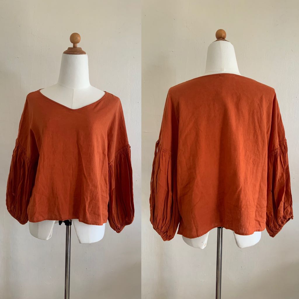 Rust Orange puff sleeves top, Women's Fashion, Tops, Blouses on Carousell