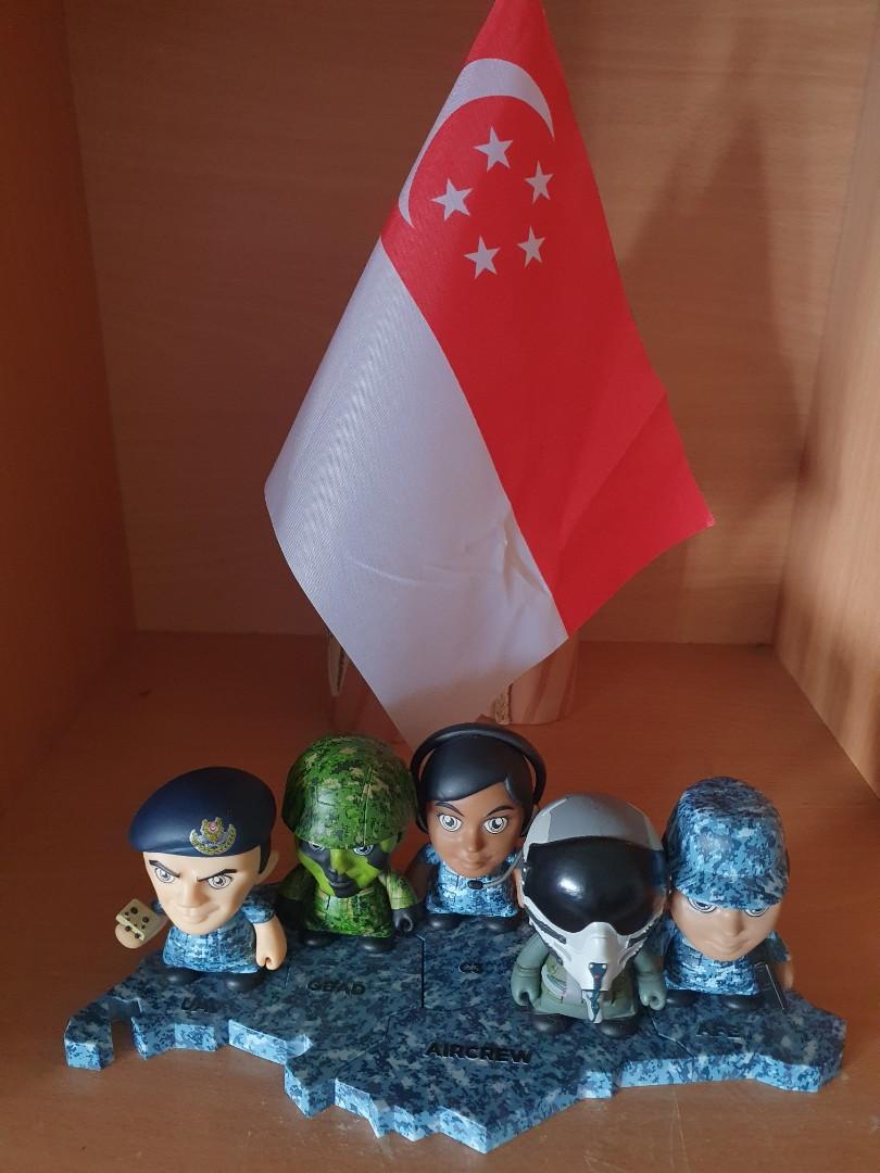 SAF soldier miniature, Hobbies & Toys, Memorabilia & Collectibles, Fan ...