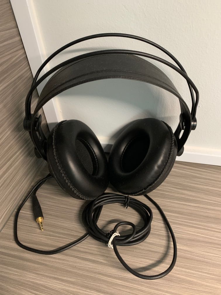 Samson SR850, Audio, Headphones & Headsets on Carousell